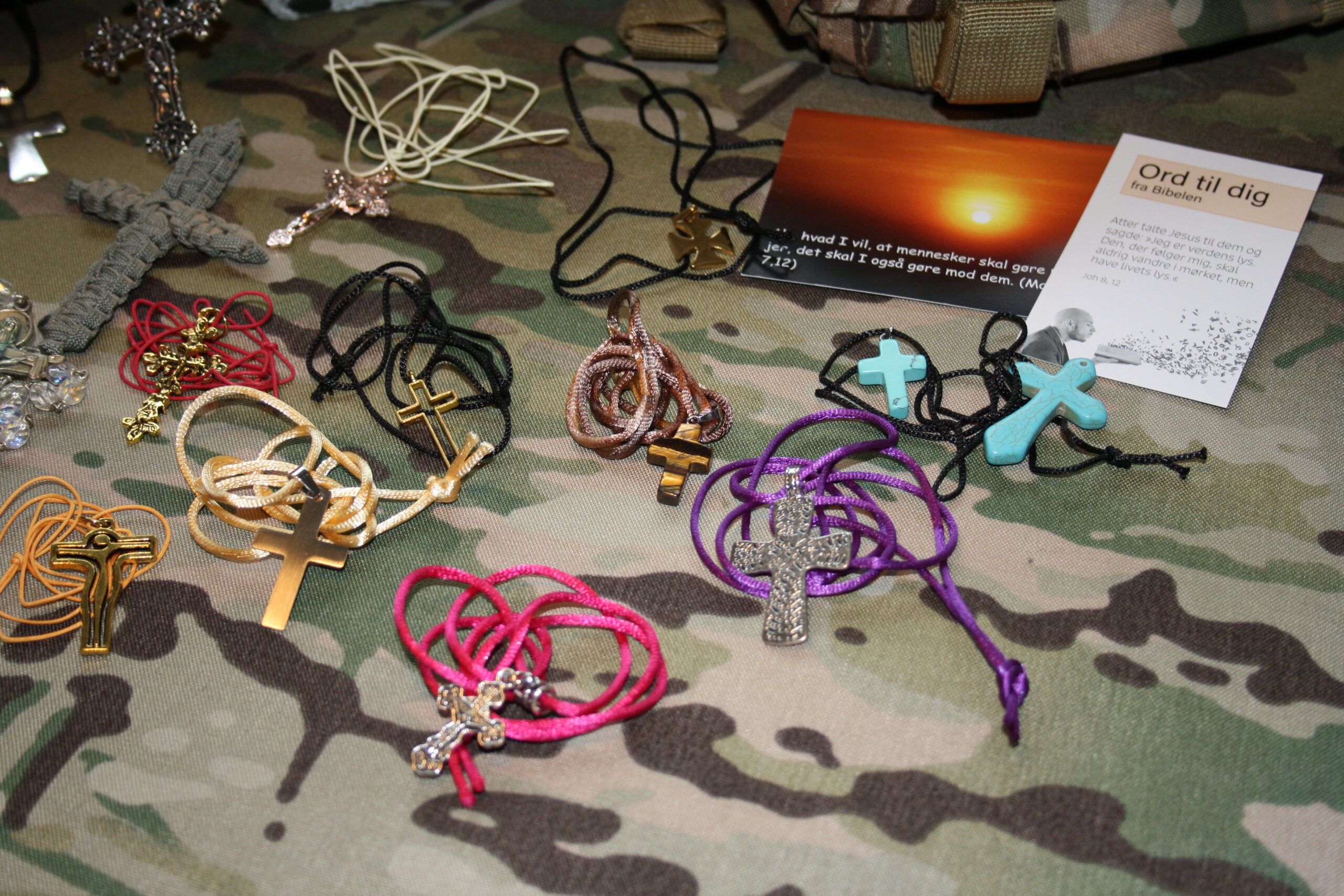 Tro i uniform - fra en Flyverpræst - KFUM's Soldatermission